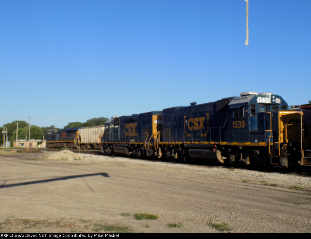 CSX 1518